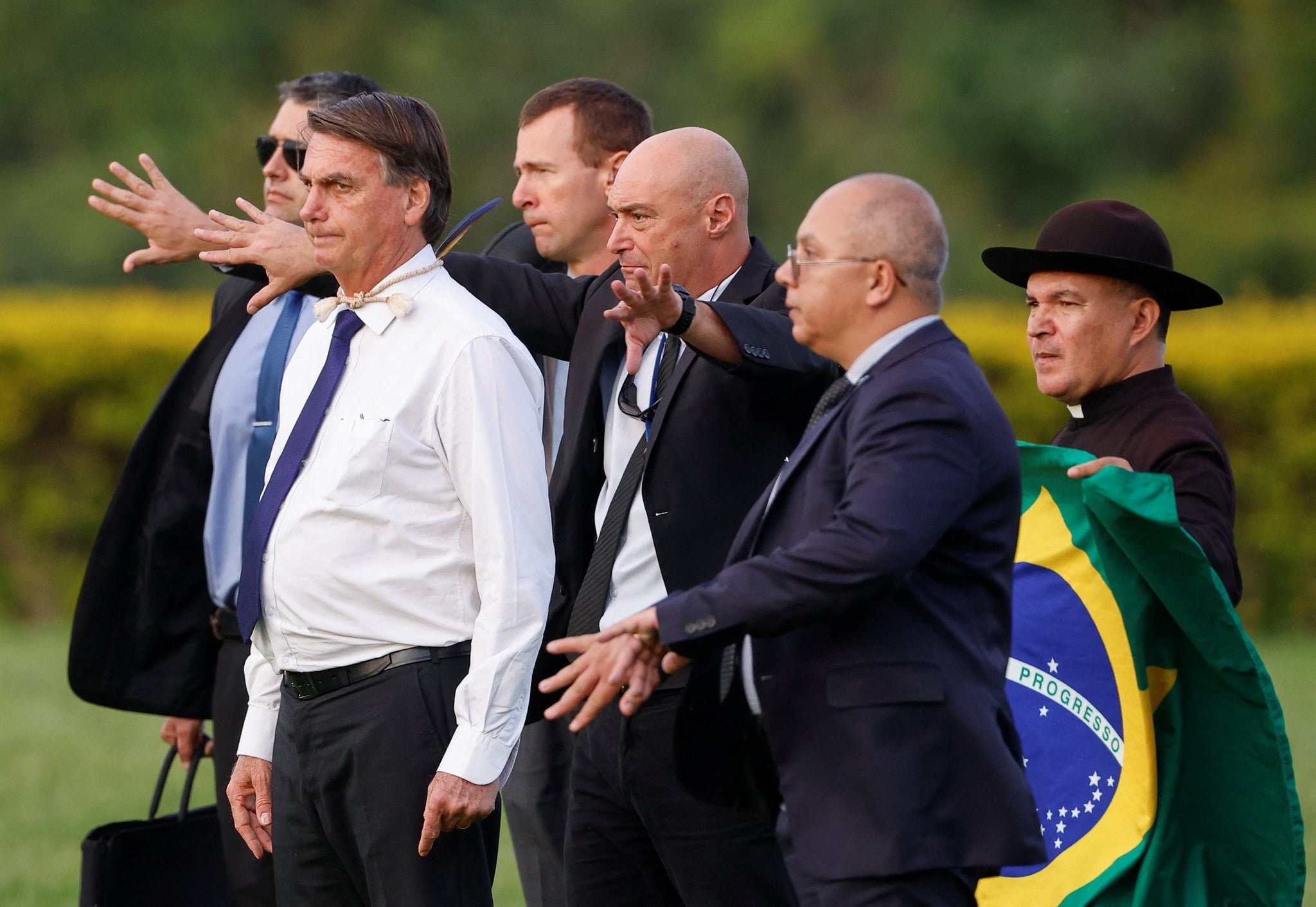 Bolsonaro in Florida hospital, 1,500 supporters detained after Brasili