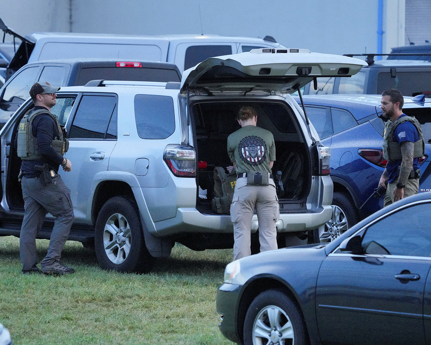 News: FBI employees worry Washington surge is exposing unmarked cars